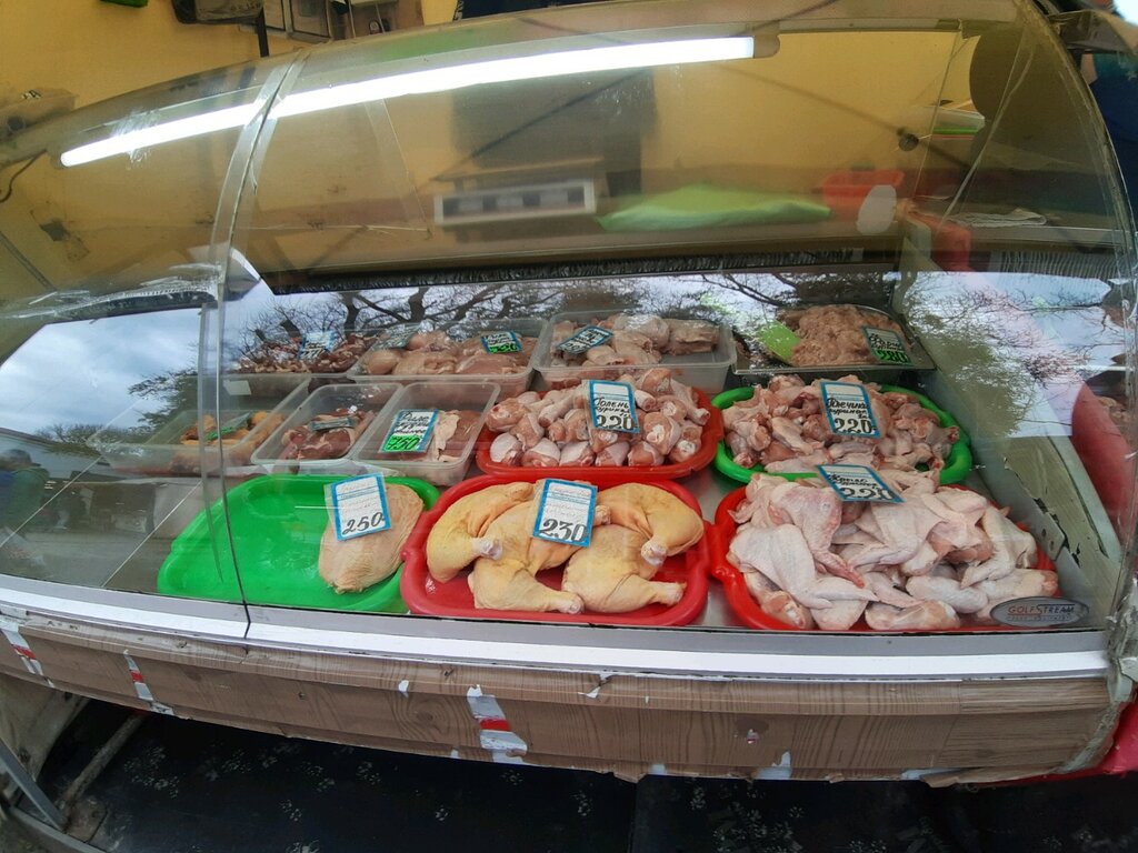 Kanatlı hayvan ürünleri ve yumurta Мясо птицы, Soçi, foto