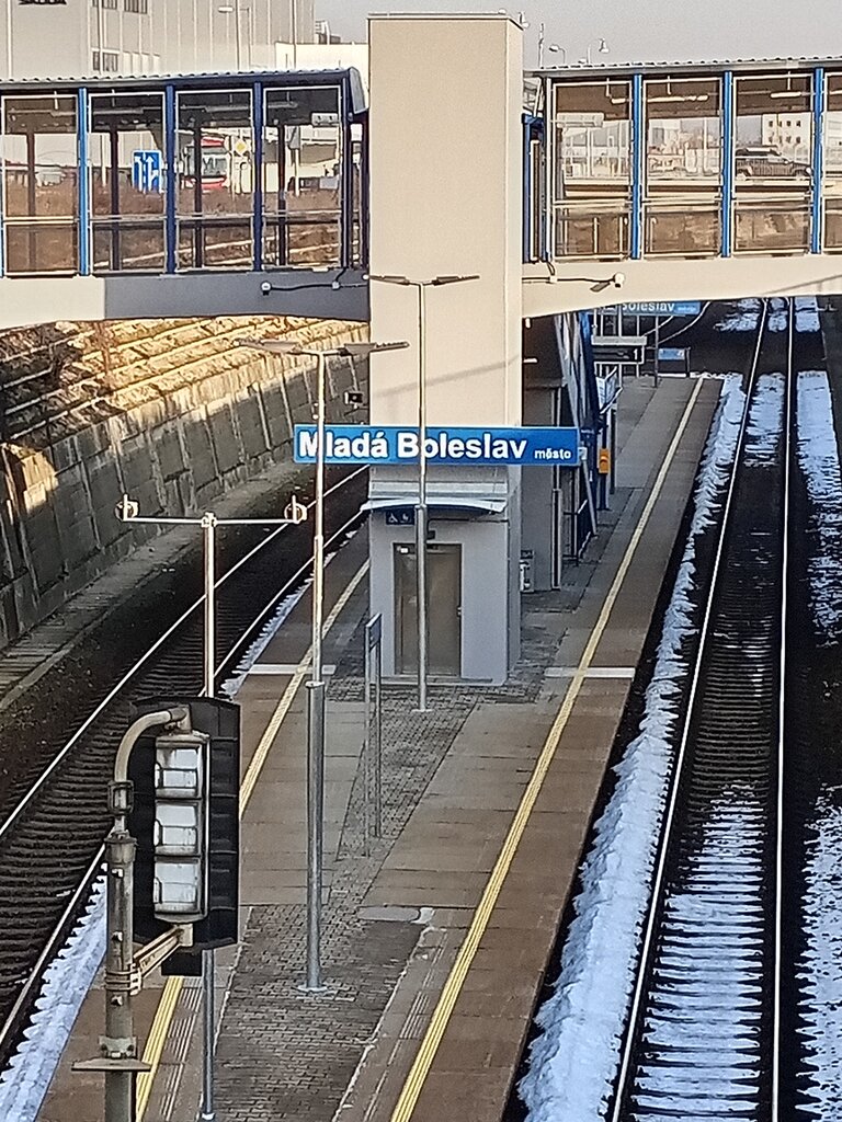 Tren istasyonu Mladá Boleslav město, Mlada Boleslav, foto