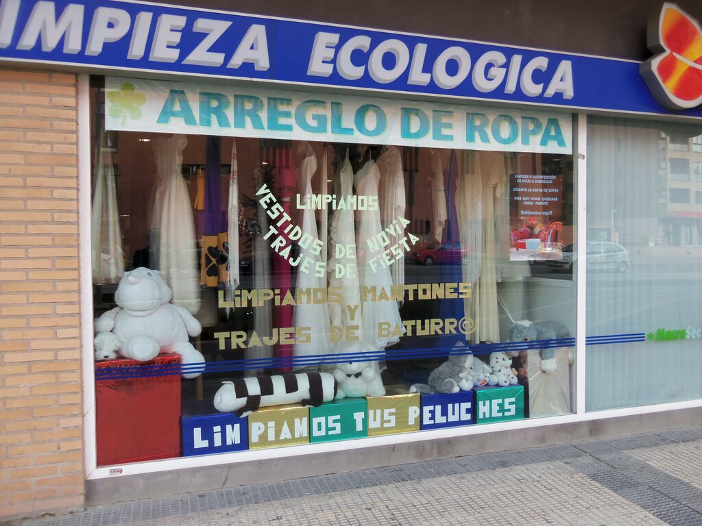 Kuru temizlemeciler Tintorería y Arreglos Macrosec, Zaragoza, foto