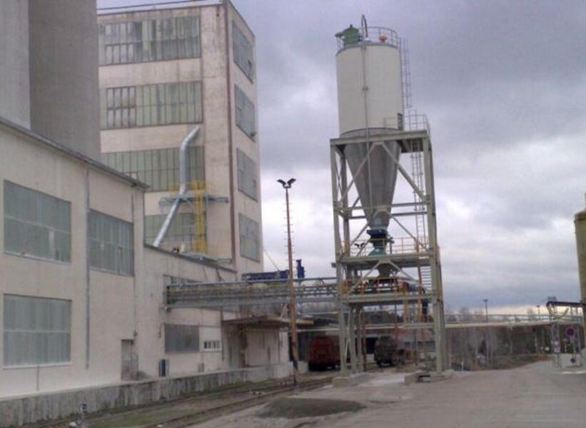 Toplu taşıma yönetimi ve bakımı Kovomont Rosice, S. R. O., Chrudim, foto