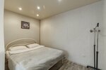 Dve podushki na Stalevarov 72 Apartments (Stalevarov Street No:72), kısa süreli konaklama  Cherepovets'ten