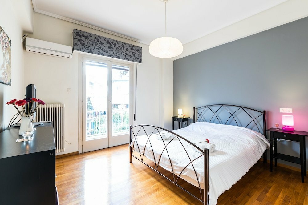 Otel Pagrati Park Front Studio, Atina, foto