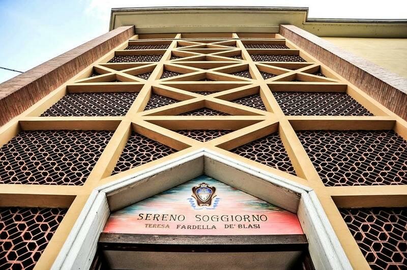 Huzurevi, bakımevi Casa Albergo per anziani Sereno Soggiorno, Lombardiya, foto