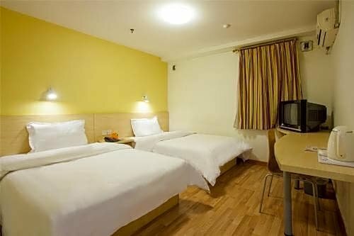 Otel 7Days Inn Xi'an Big Wild Goose Pagoda Shanbo Branch, Xi'an, foto