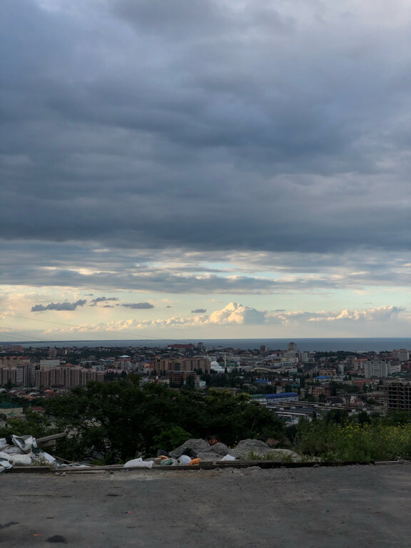 Otoparklar Parking lot, Makhachkala, foto