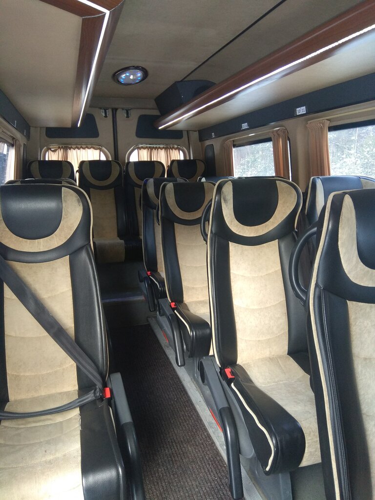 Otobüs taşımacılığı Sluzhba zakaza avtobusov, Nijni Tagil, foto