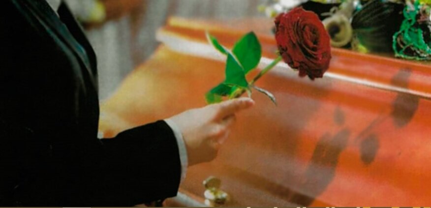 Çiçek teslimatı Funeraria Los Olivos Medellin, Medellin, foto