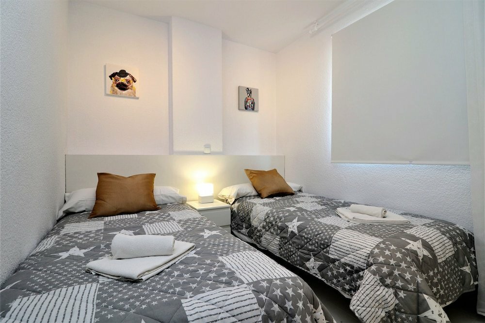 Otel Carlos V 2-a, Benidorm, foto