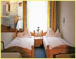 Hotel Garni Wilder Mann (Goethestraße No:14, Puchenau), otel  Linz'den