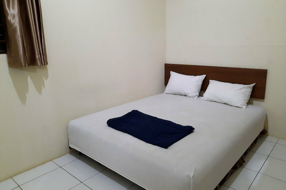 Otel Spot On 2451 Camel Residence, Semarang, foto