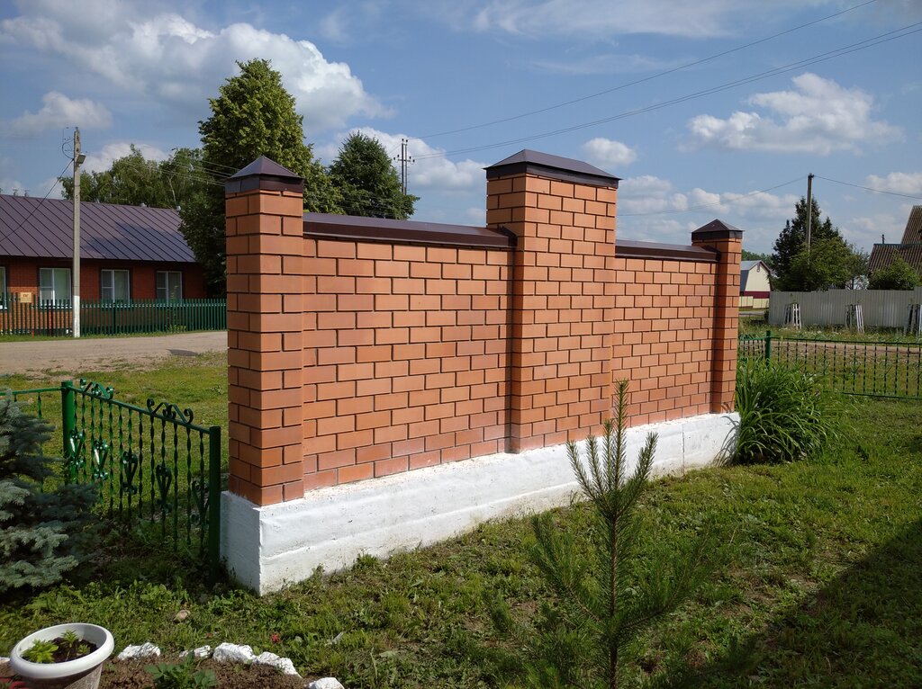 Anıt, heykel Стела павшим в годы Великой Отечественной войны, Tataristan, foto