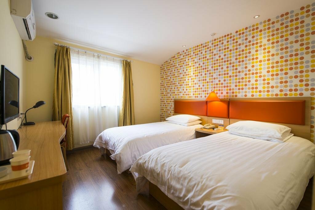 Otel Home Inn Chengdu New City Square Tongjinqiao, Chengdu, foto