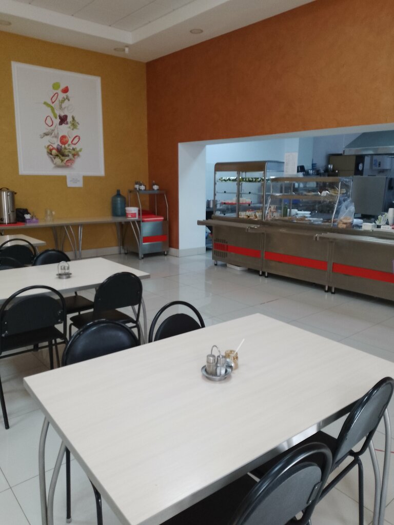 Kantin, yemekhane Ешка, Çuvaşya, foto