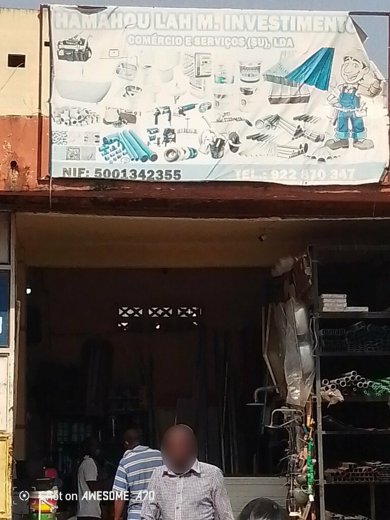 Yapı mağazası Ganhou lah m. Investimento, Loanda, foto