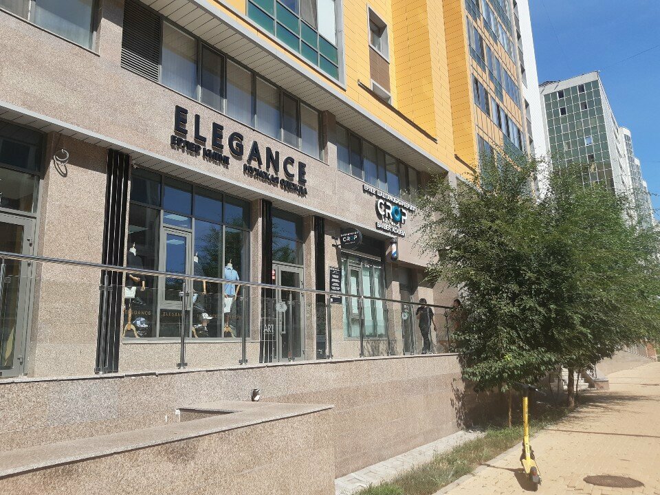 Giyim mağazası Elegance, Astana, foto