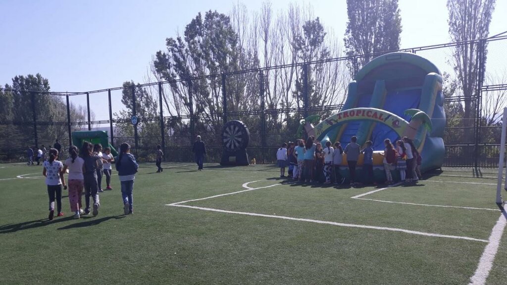 Ortaokul Çiftlik Şehit Üsteğmen Nevzat Altuntaş Ortaokulu, Sarıoğlan, foto