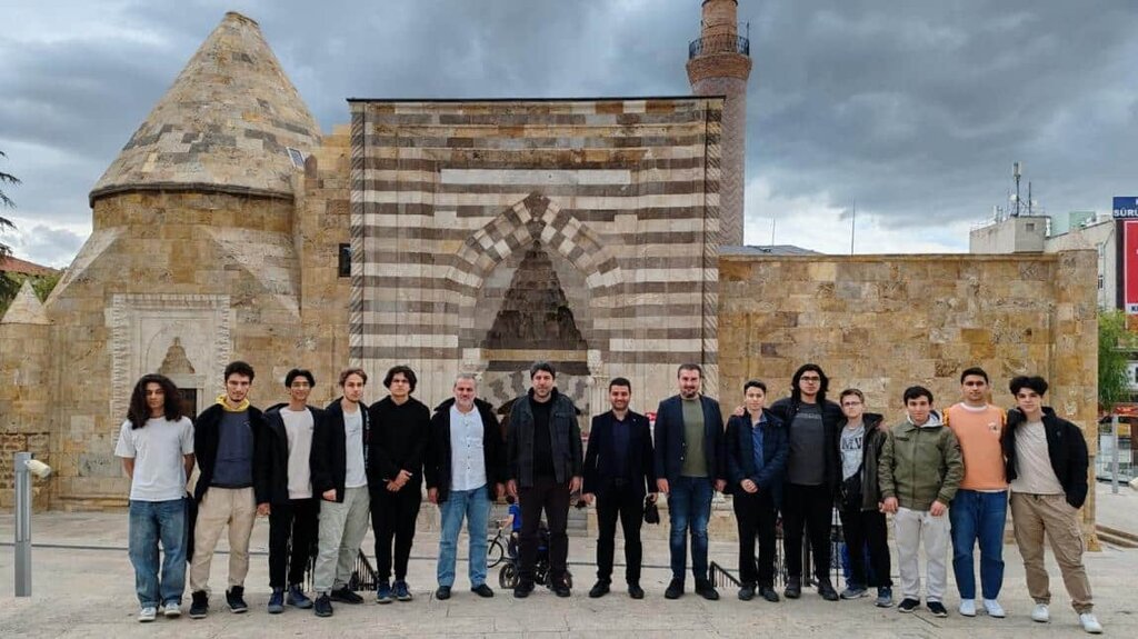Lise Kırşehir Anadolu İmam Hatip Lisesi, Kırşehir, foto
