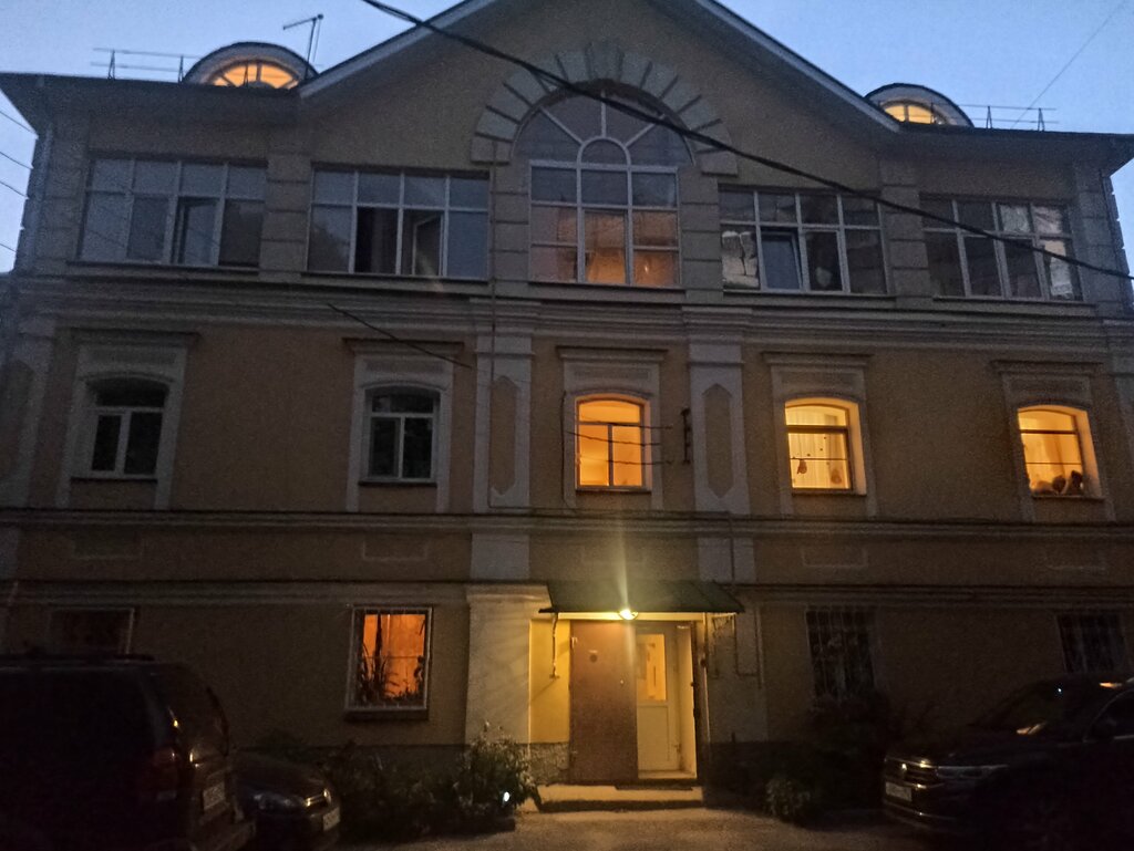 Turistik yerler Флигель архиерейского дома, Nijni Novgorod, foto