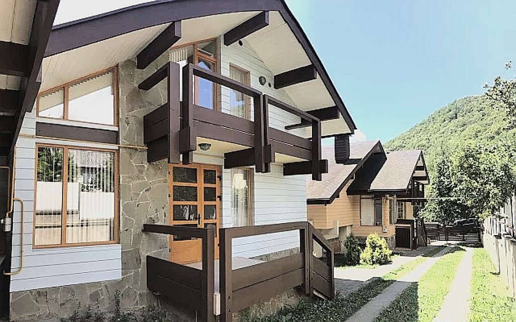 Kısa süreli konaklama Коттеджи в Красной Поляне, Soçi, foto