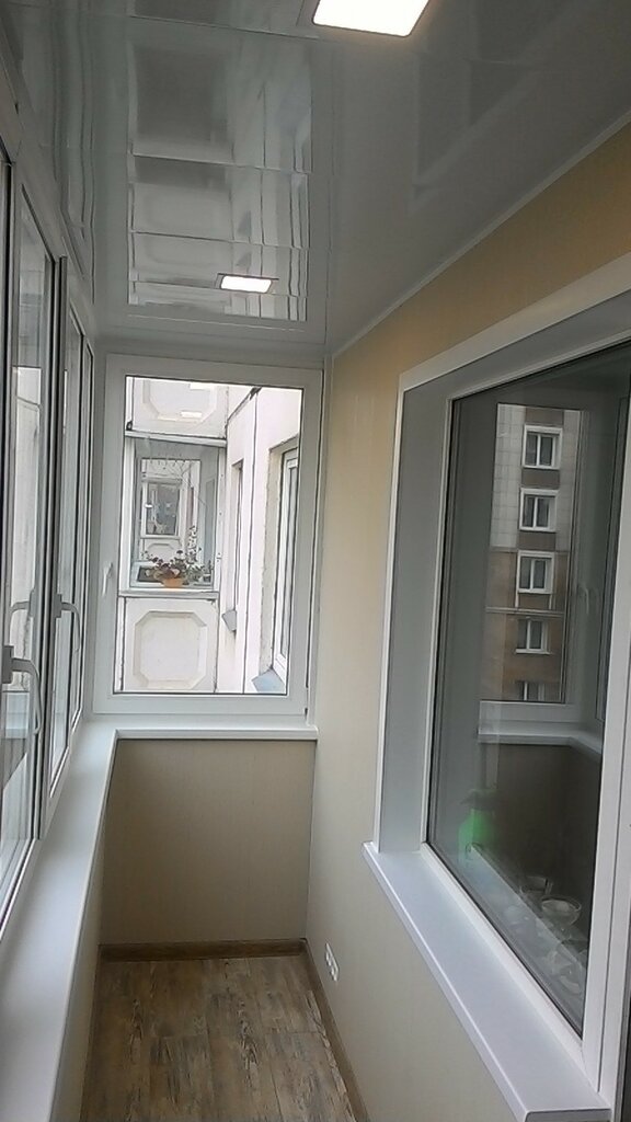 Pencere üretim, satış ve montaj firmaları Proizvodstvennoye obyedineniye Plastika, Krasnoyarsk, foto