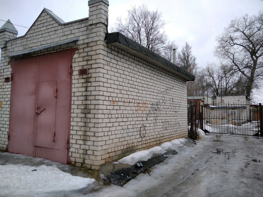 Garajlar ГК по улице Комсомольской, Briansk, foto