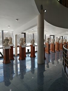 Ethnographic park Etnomir (ulitsa Mira No:7, territoriya Etno-derevnya, derevnya Petrovo), müzeler ve sanat galerileri  Kalujskaya oblastından