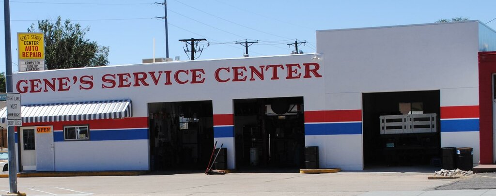 Otomobil servisi Gene's Service Center, Albuquerque, foto