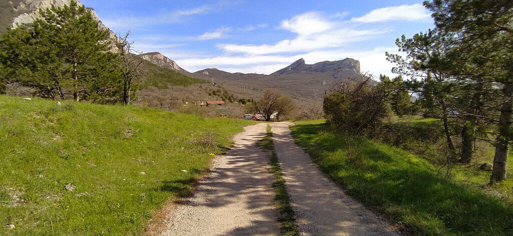 Dağ geçidi Laspin Pass, Sevastopol, foto