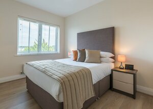 The Heights at Athena Court (England, Royal County of Berkshire, Royal Borough of Windsor and Maidenhead, Town of Maidenhead, Bridge Road), otel  Maidenhead'den