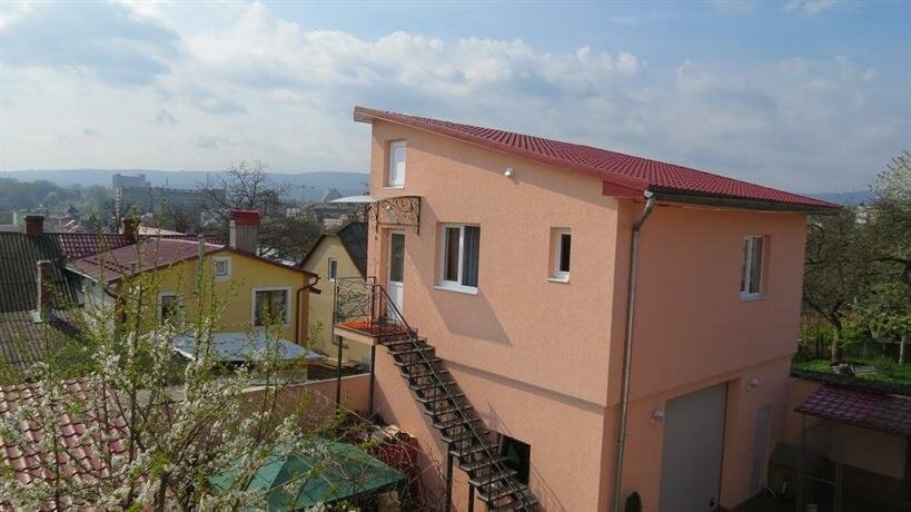 Kısa süreli konaklama Green Hill, Truskavets, foto