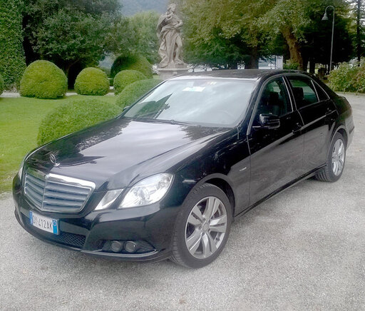 Taksi Taxi Autonoleggio Bertini Noleggio con Conducente, Lombardiya, foto