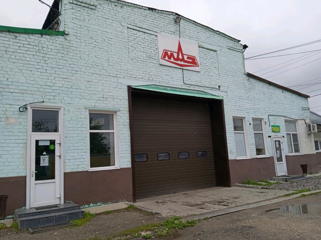 Otomobil servisi BelMTZtsentr, Lipetsk, foto