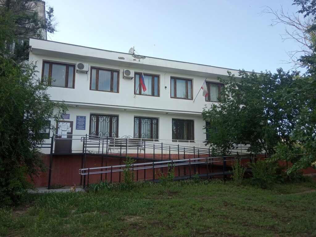 Belediyeler, devlet daireleri Администрация Феодосии, Приморская поселковая администрация, Kırım Cumhuriyeti, foto