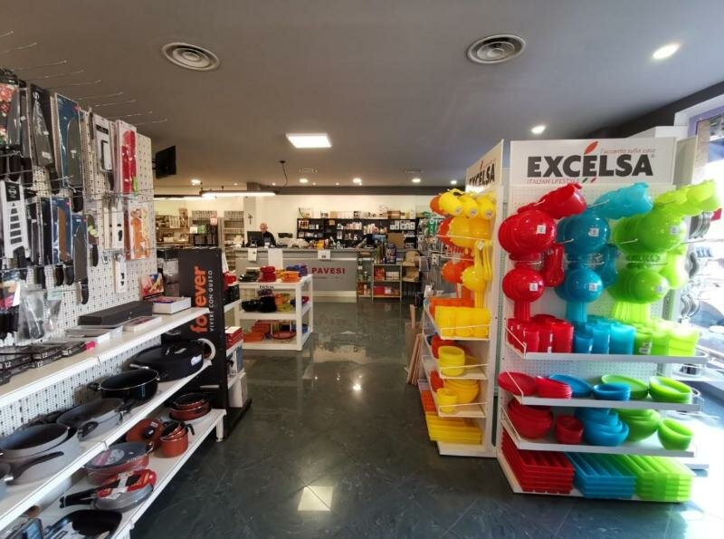 Hediyelik eşya mağazaları Pavesi Magazzini Casalinghi, Biella, foto