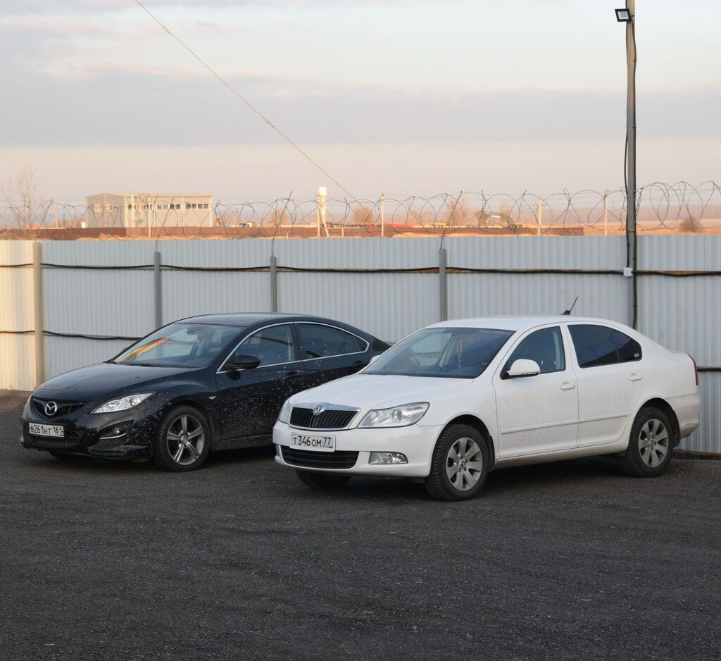 Otoparklar Parking Platov, Rostovskaya oblastı, foto