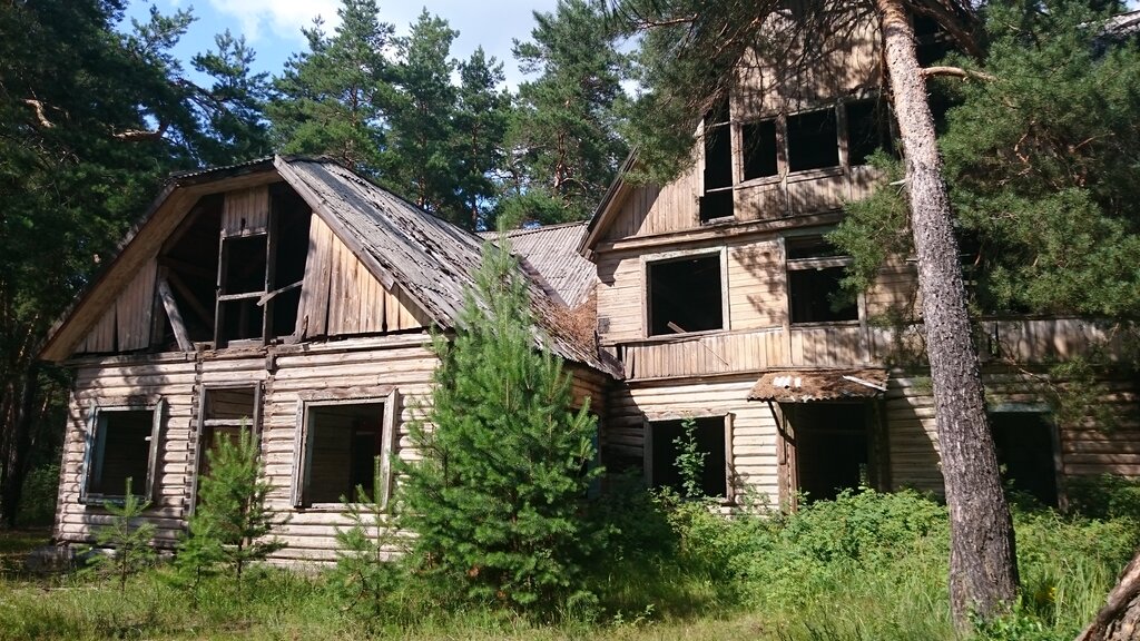 Unutulmaz olayların yeri Здание командования Первой пехотной дивизии имени Тадеуша Костюшко, Riazanskaya oblastı, foto