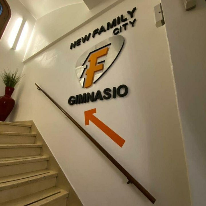 Fitness kulüpleri New Family Gimnasios, La Plata, foto