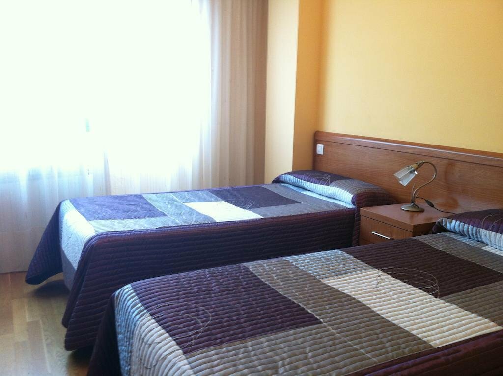 Otel Hostal Santiago 2, Burgos, foto