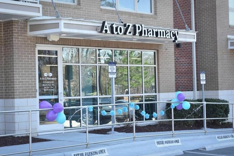 Medikal cihaz firmaları A to Z Pharmacy, Cary, foto
