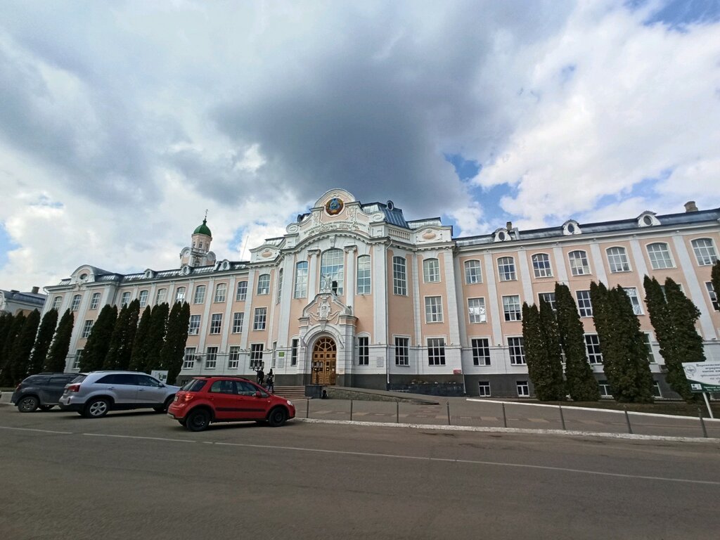 Üniversiteler Воронежский ГАУ, центр довузовской подготовки, Voronej, foto