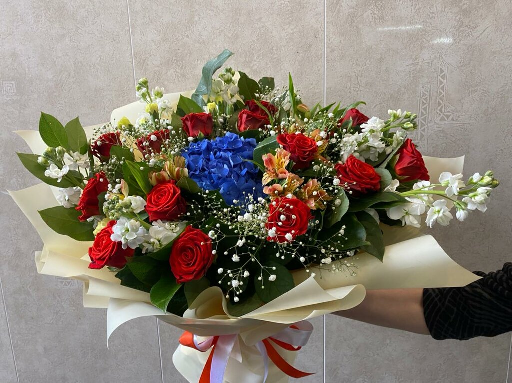 Çiçekçiler Your Flowers, Moskova, foto
