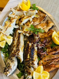 Ristorante La Gattammare (Lazio, Roma, Santa Marinella, Lungomare Guglielmo Marconi), pizzacılar