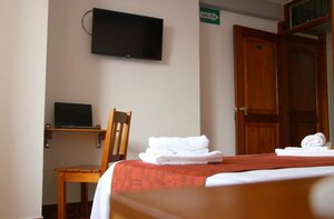 Marbella Hotel (Distrital San Martin de Porres, Avenida Augusto B. Leguia), otel  Tarapoto'dan