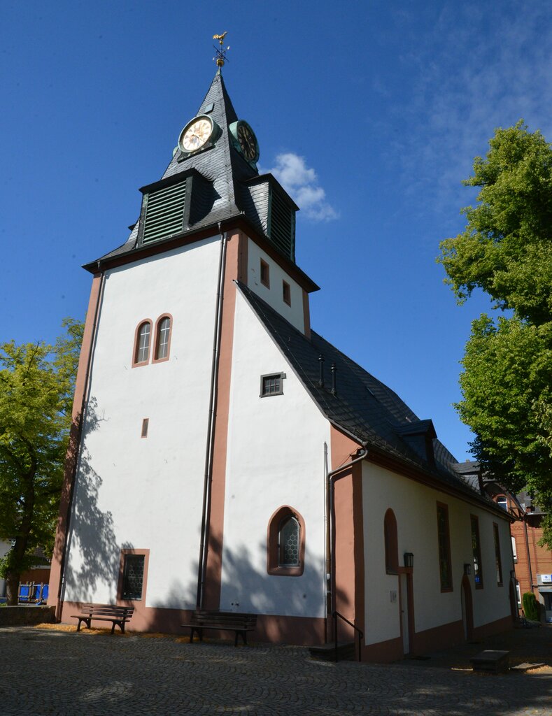Dini dernekler Evangelische Pauluskirche Erbenheim - Evangelische Paulusgemeinde Wiesbaden-Erbenheim, Hesse, foto