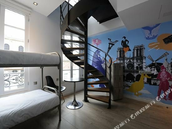 Otel 3 Ducks Hostel, Paris, foto