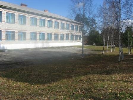 Ortaokul Береговая средняя общеобразовательная школа, Amursk Bölgesi, foto