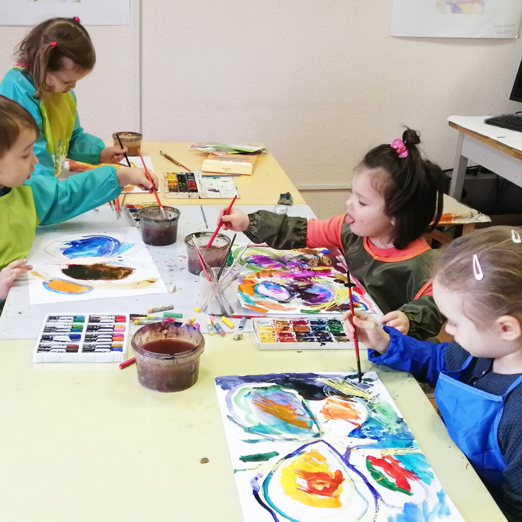 Sanat okulları Линия горИЗОнта, Saint‑Petersburg, foto