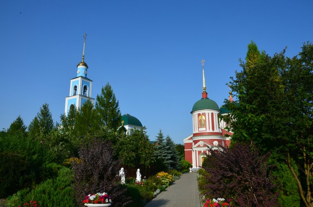 Ortodoks kiliseleri Церковь Сошествия Святого Духа, Brianskaya oblastı, foto