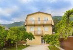 Lulu (3rd Sosnaliev Lane No:11), otel  Gagra'dan