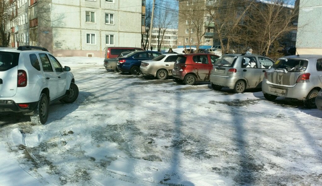 Otoparklar Car park, Omsk, foto